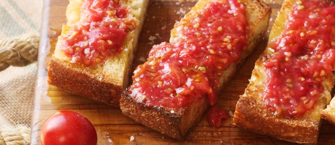 Typical Catalan Dishes: 8 Things to Munch on in Barcelona